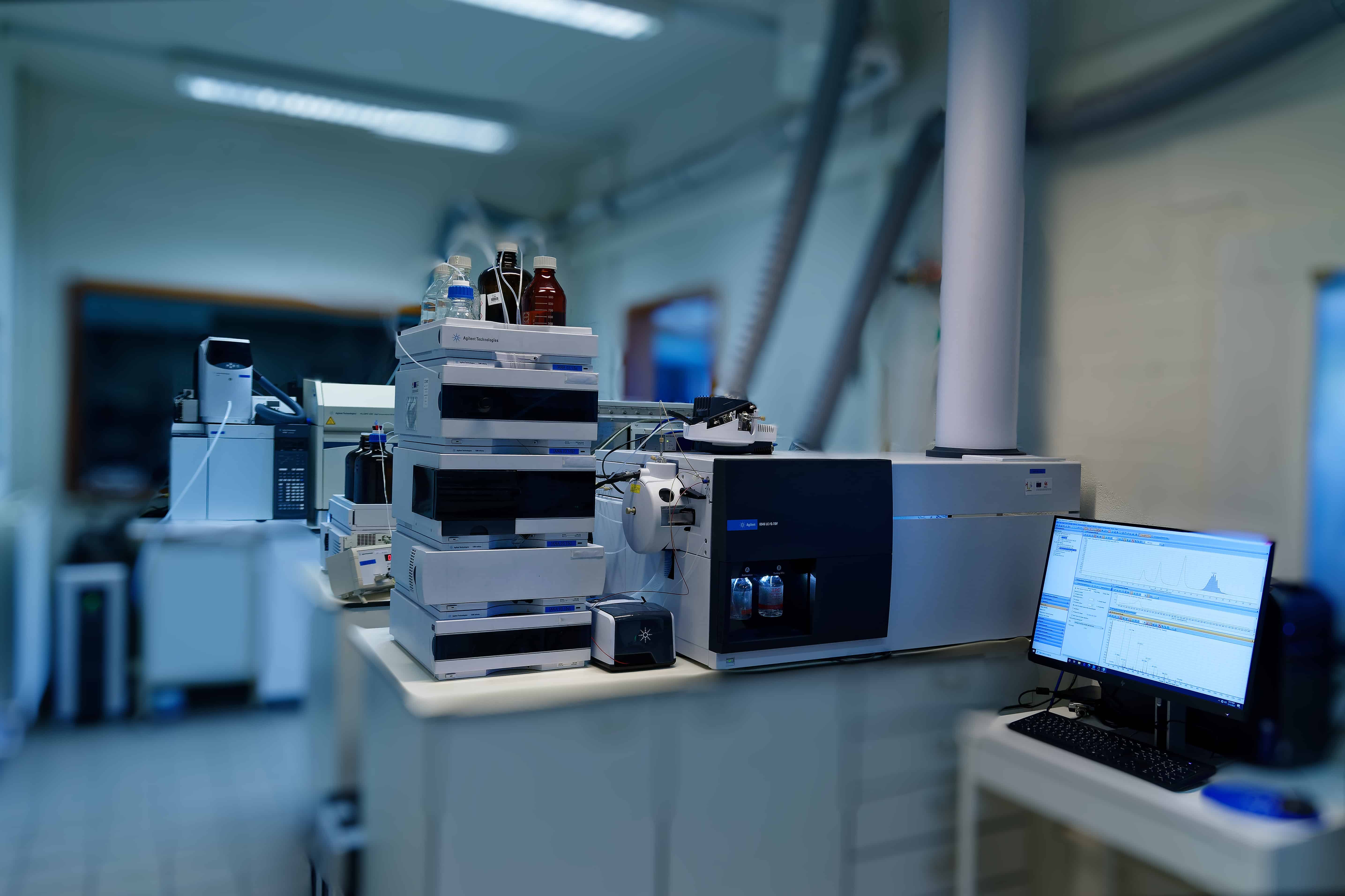 Liquid Chromatography - Certech